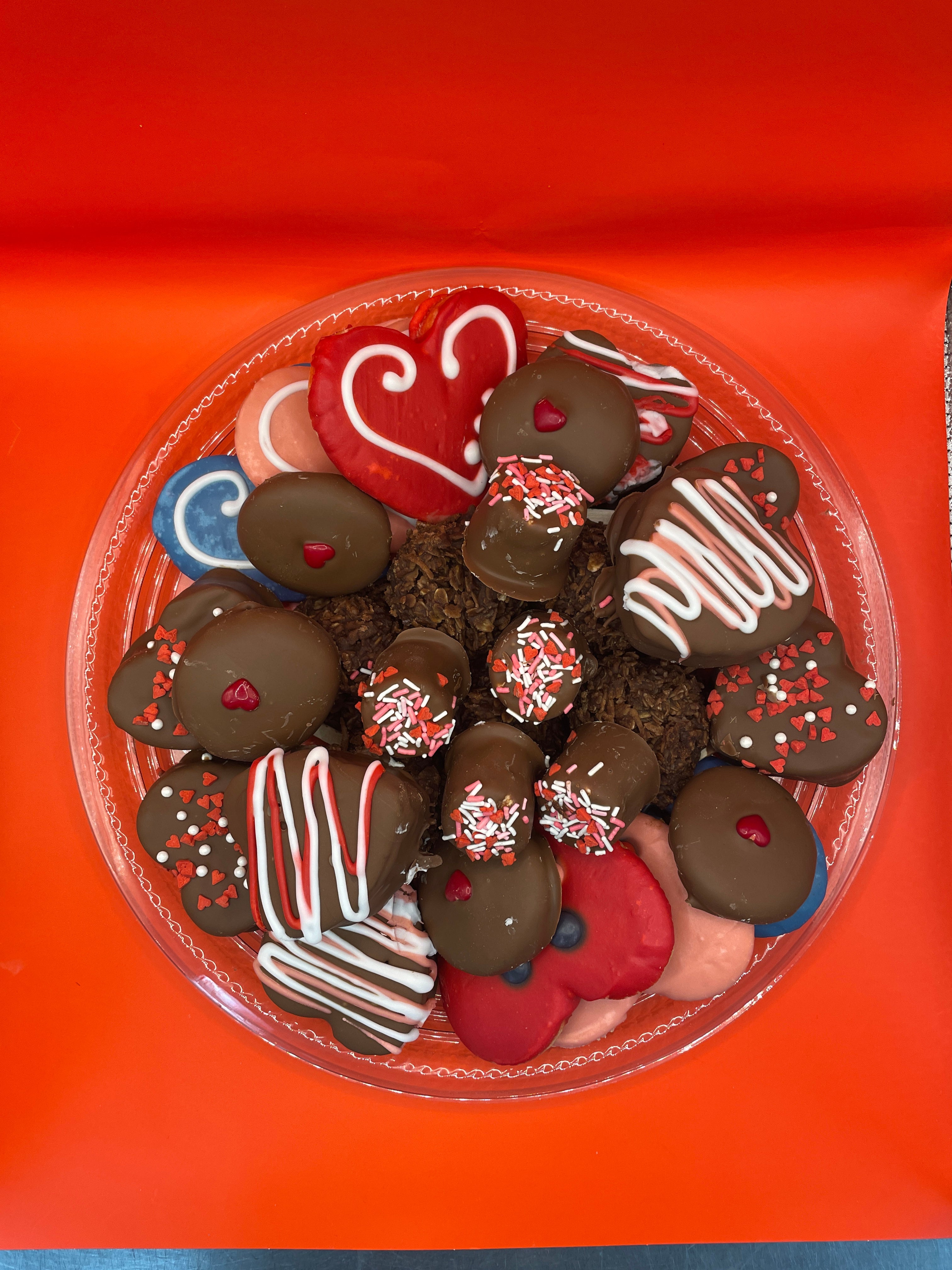 Valentine Chocolate Treat Trays (30 Pieces) | Spicer's Bakery